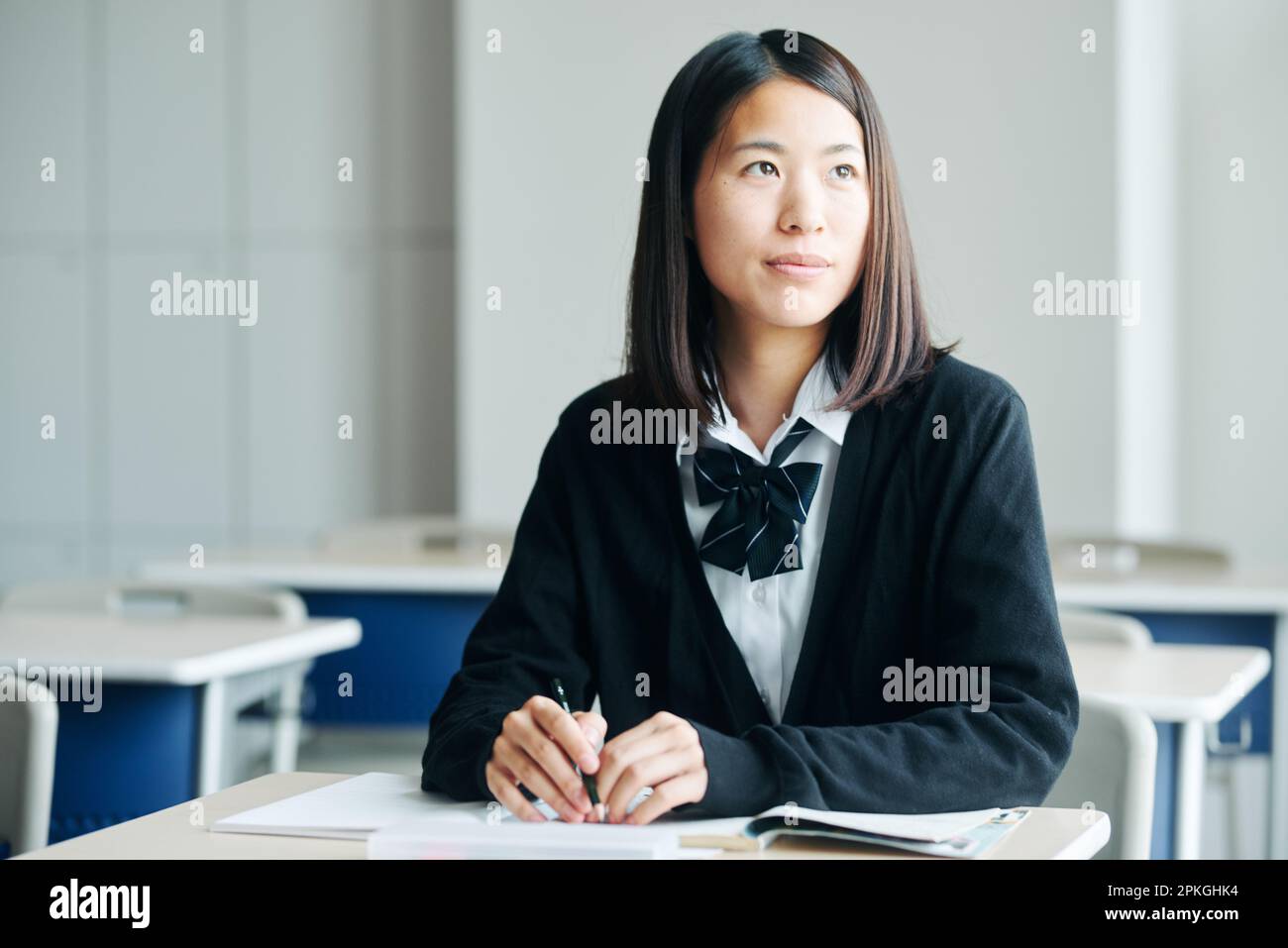 High school girl class hi-res stock photography and images - Alamy