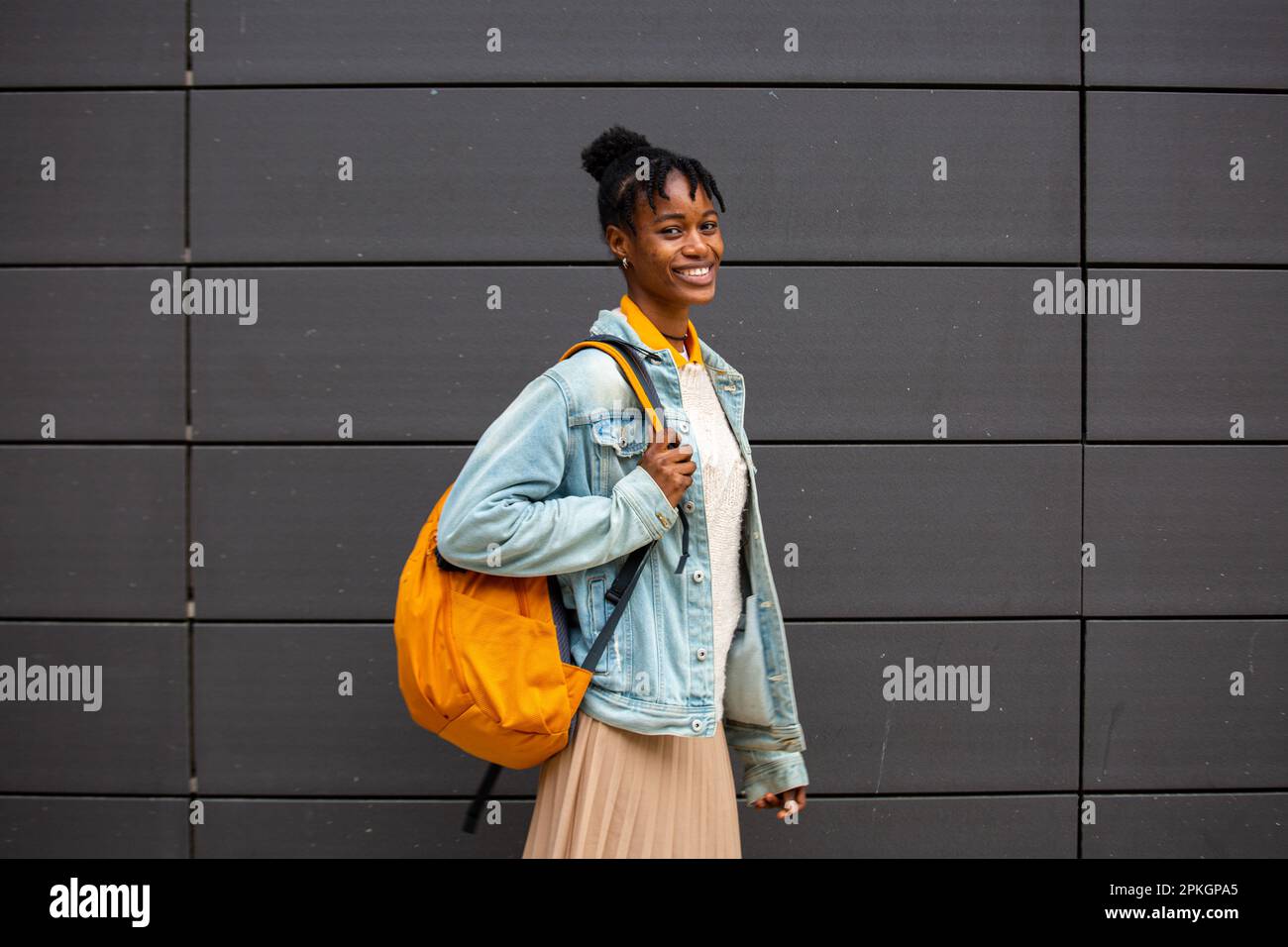African girl student Stock Photo - Alamy