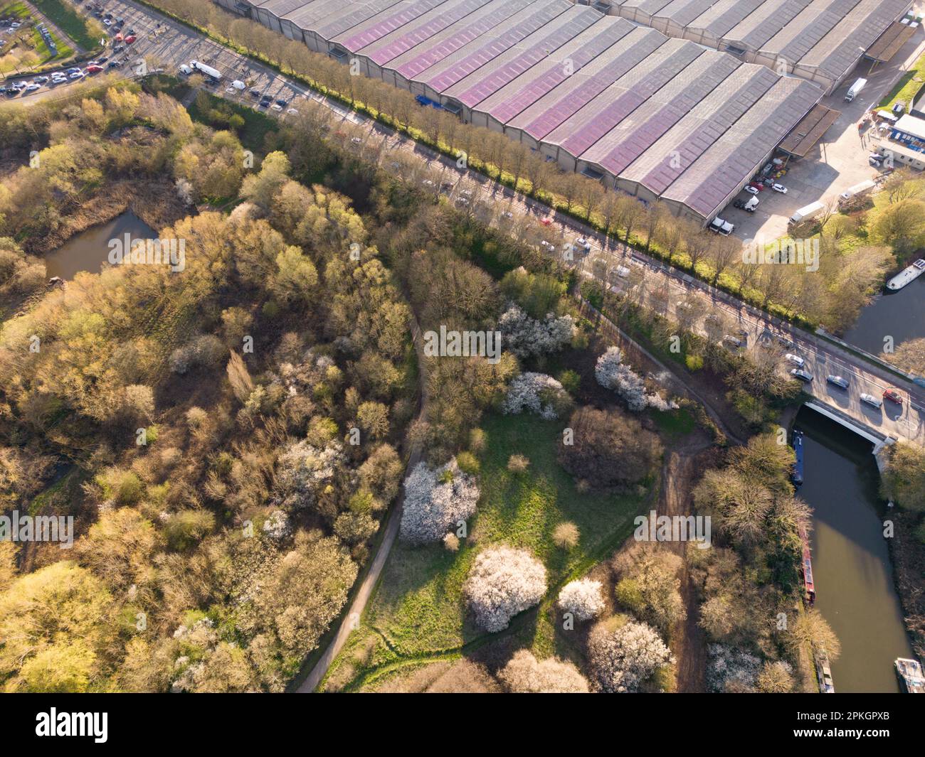 Ealing london street view hi-res stock photography and images - Alamy