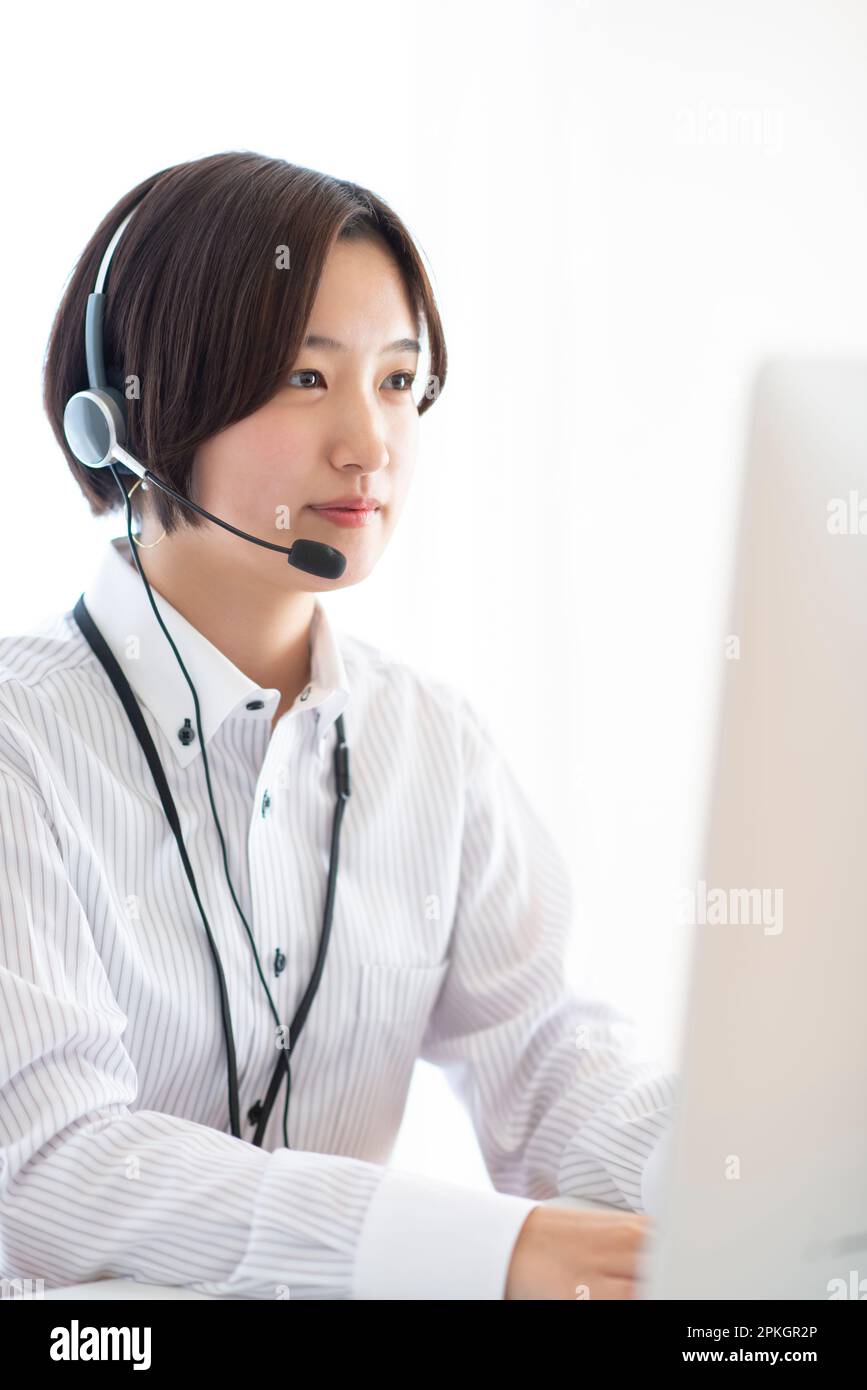 Japanese call center operator hi-res stock photography and images - Alamy