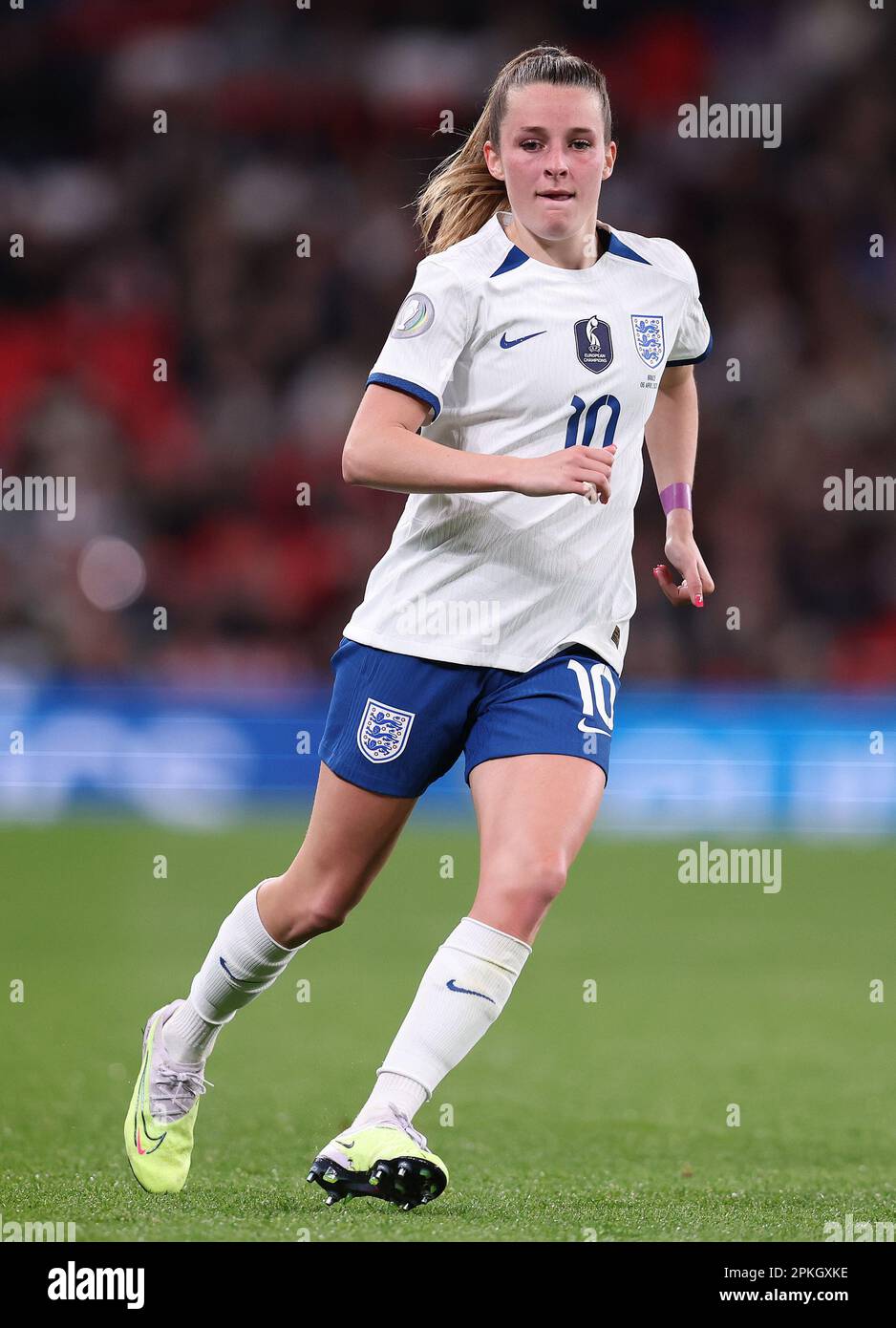Ella toone wembley hi-res stock photography and images - Alamy