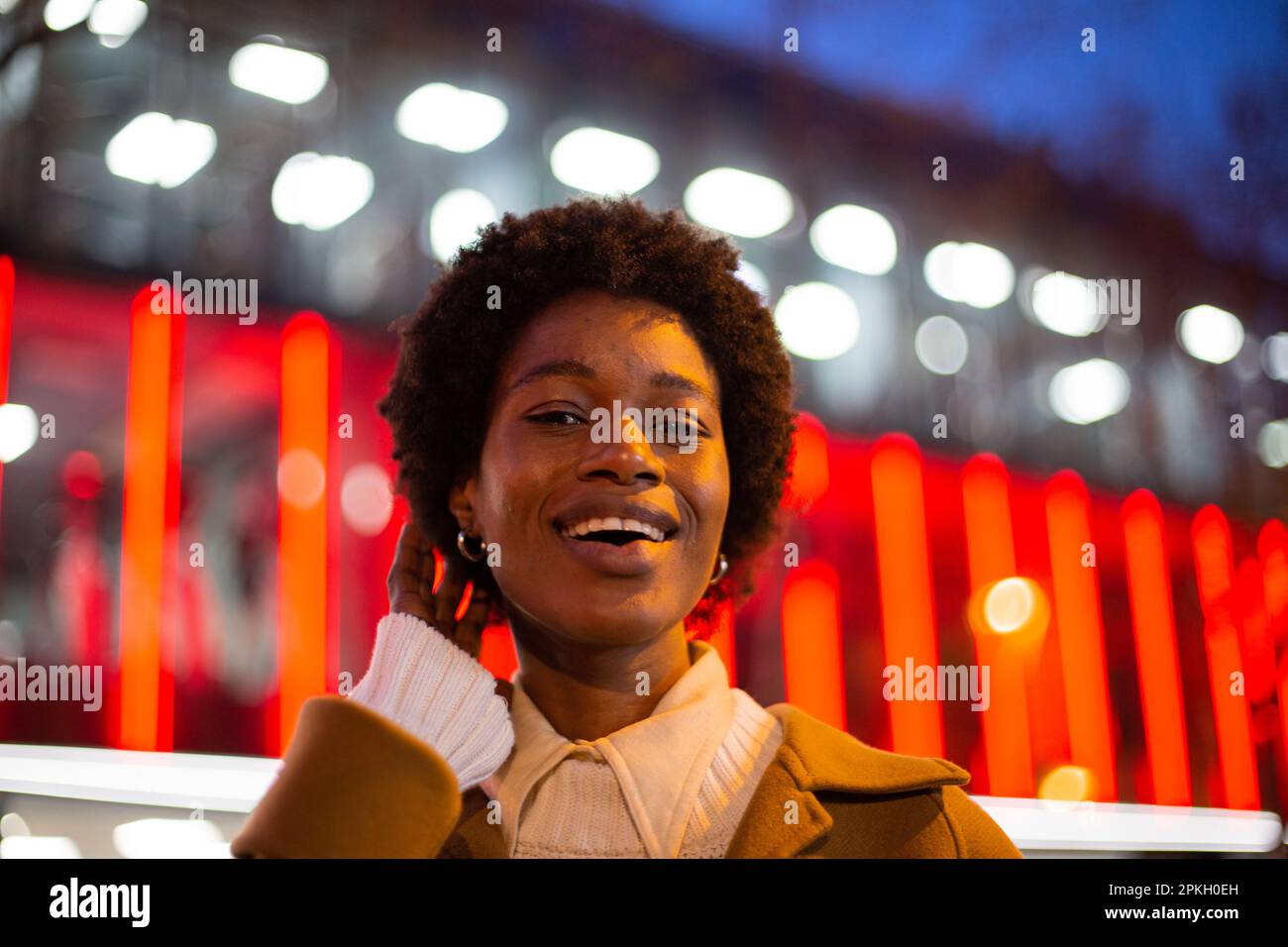 African girl on street hi-res stock photography and images - Alamy