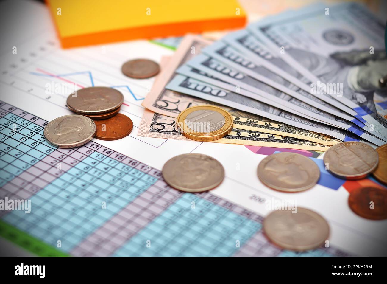 financial report, chart and money Stock Photo - Alamy