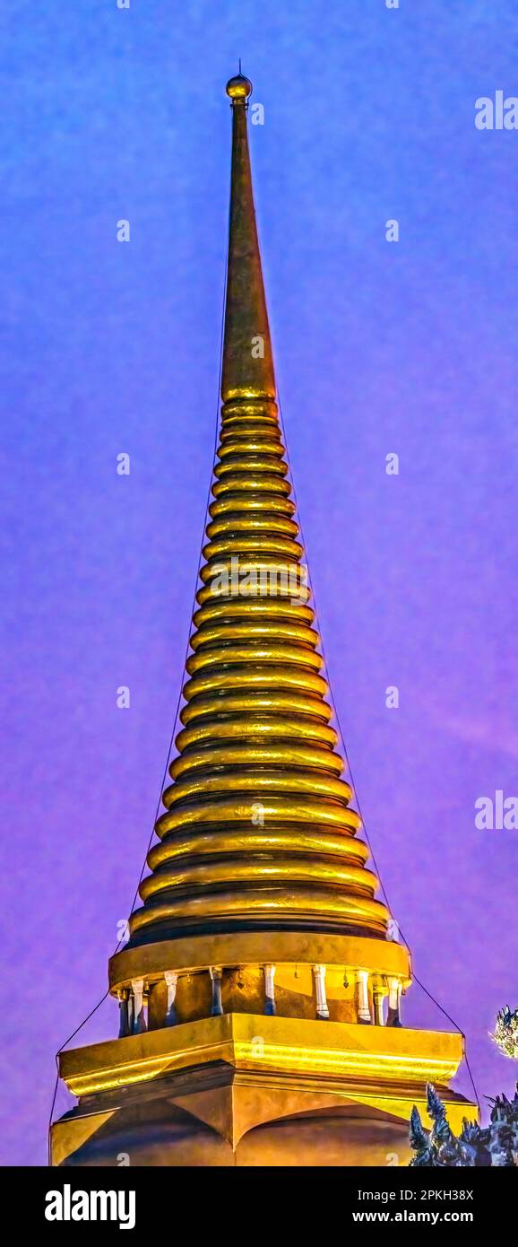 Colorful Sunset Stupa Tower Old Temple Illuminated Grand Palace Bangkok ...