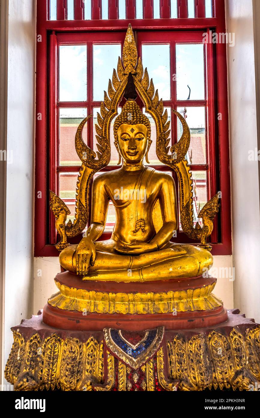 Fire Buddha Loha Prasat Metal Castlle Buddhist Temple Wat ...