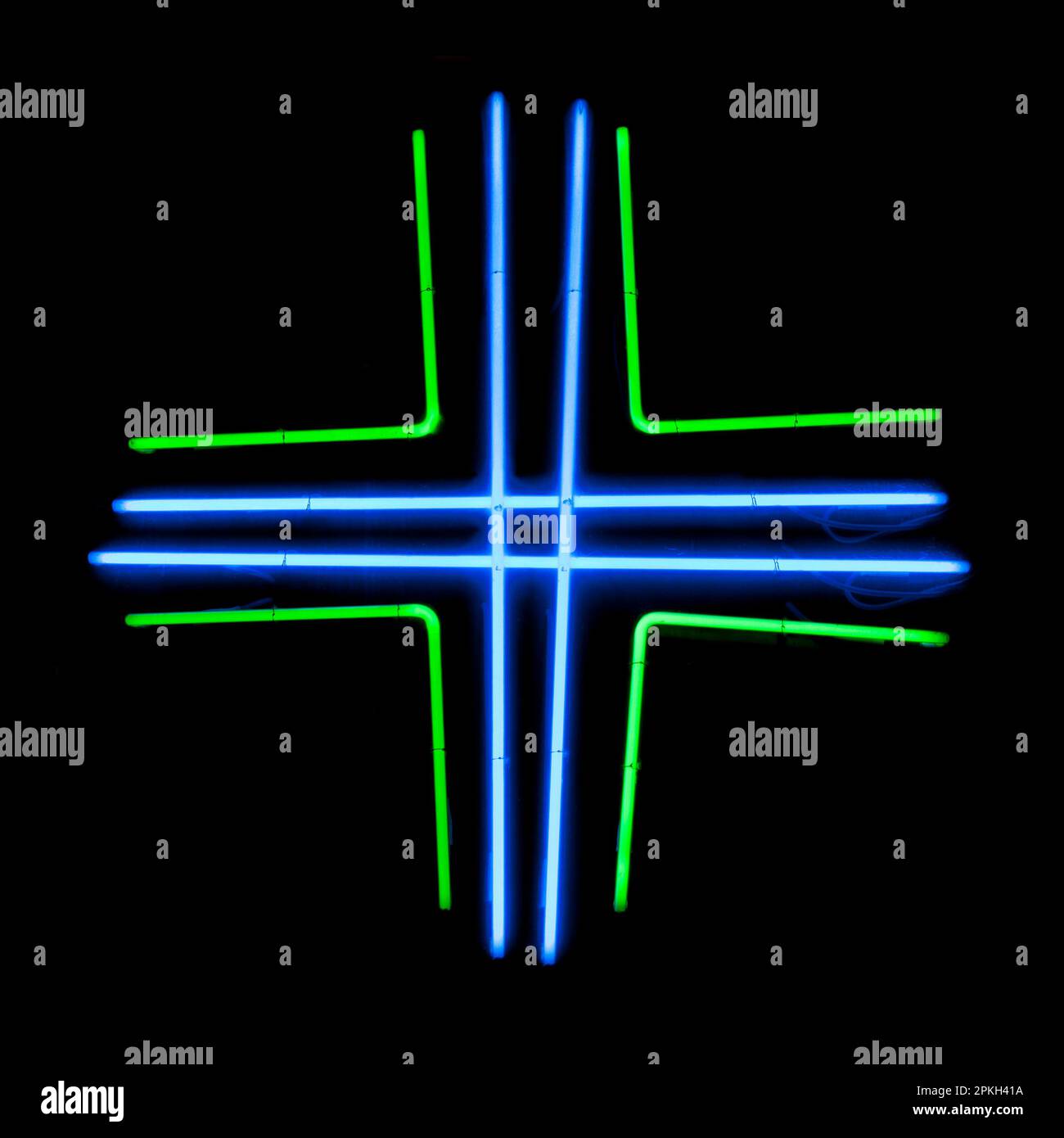 Green cross neon sign hi-res stock photography and images - Alamy