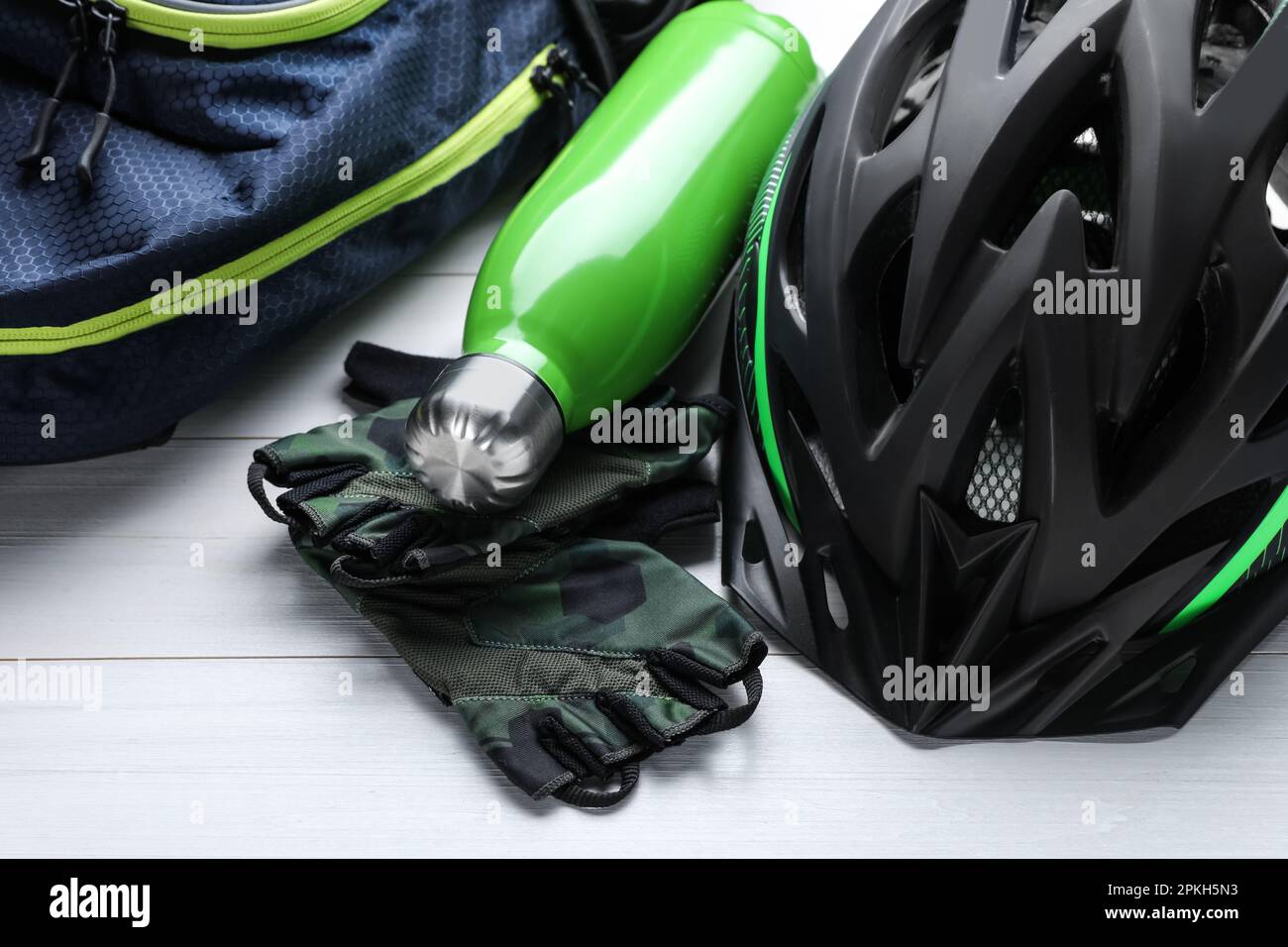Cycling gloves table hi-res stock photography and images - Alamy
