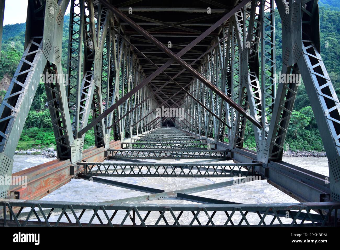 Interior structure of metal bridge Stock Photo - Alamy