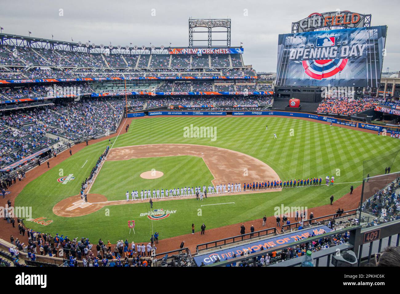 USA. 07th Apr, 2023. On April 7, 2023 Mets fans and climate activists ...