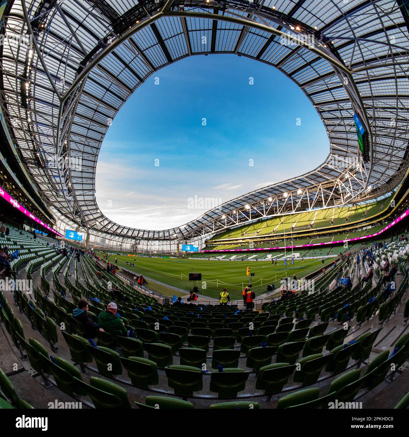 Aviva rugby cup hi-res stock photography and images - Alamy