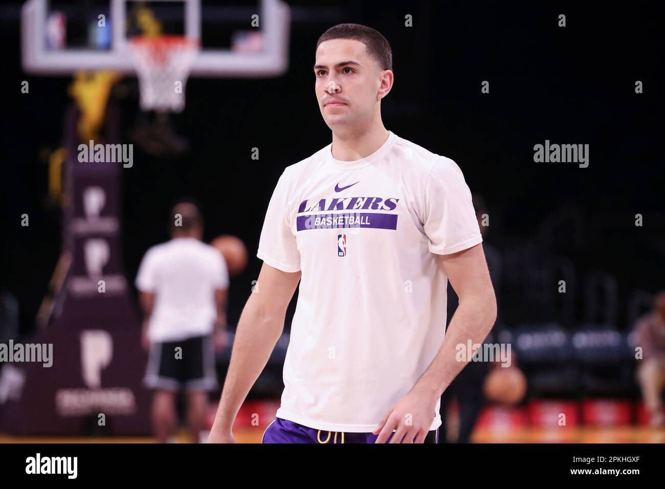 LOS ANGELES, CA - APRIL 07: Los Angeles Lakers forward Cole Swider (20 ...