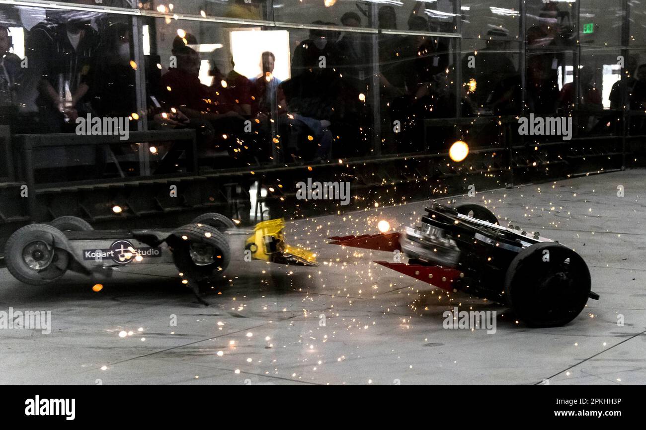 Robo games hi-res stock photography and images - Alamy