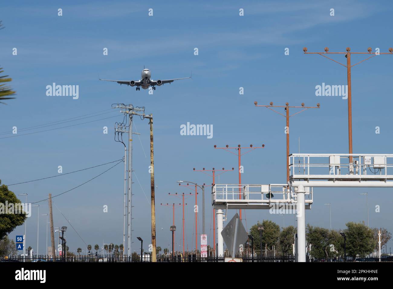 Los Angeles California USA 7th Apr 2023 A Delta Airlines Boeing los-angeles-california-usa-7th-apr-2023-a-delta-airlines-boeing