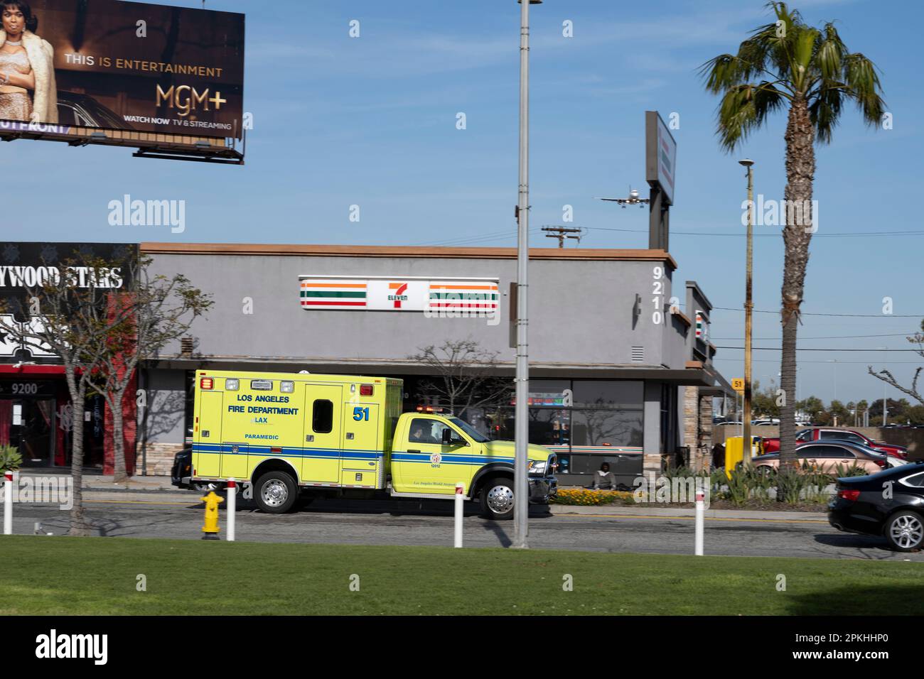 Los Angeles California Usa 7th Apr 2023 Lax Los Angeles Fire