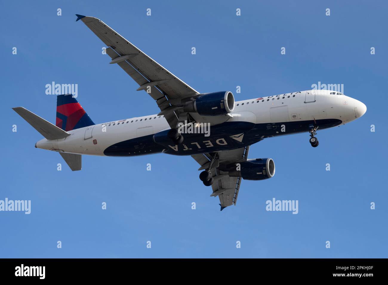 Los Angeles, California, USA. 7th Apr, 2023. A Delta Airlines Airbus ...