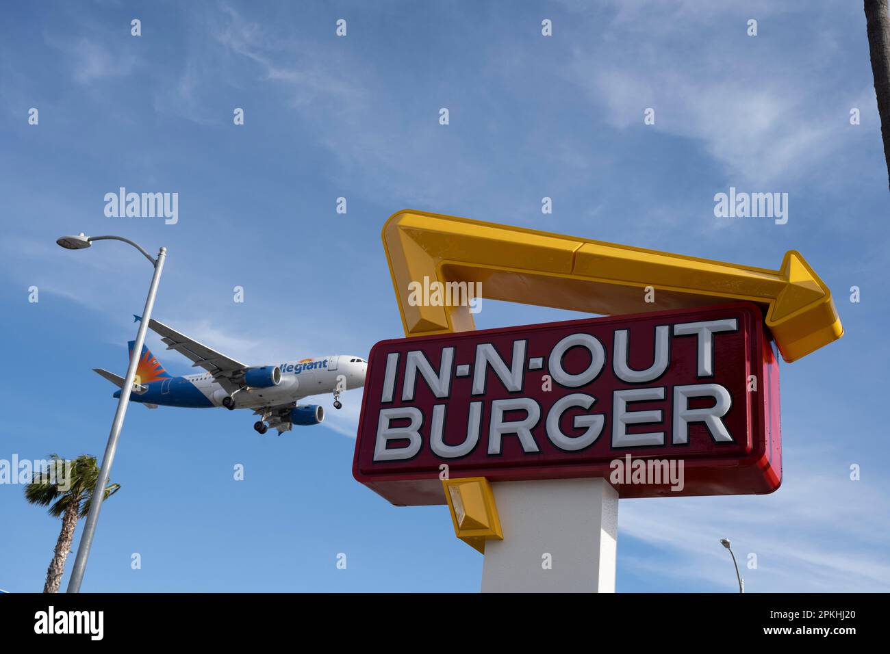 Los Angeles, California, USA. 7th Apr, 2023. An Allegiant Air Airbus ...