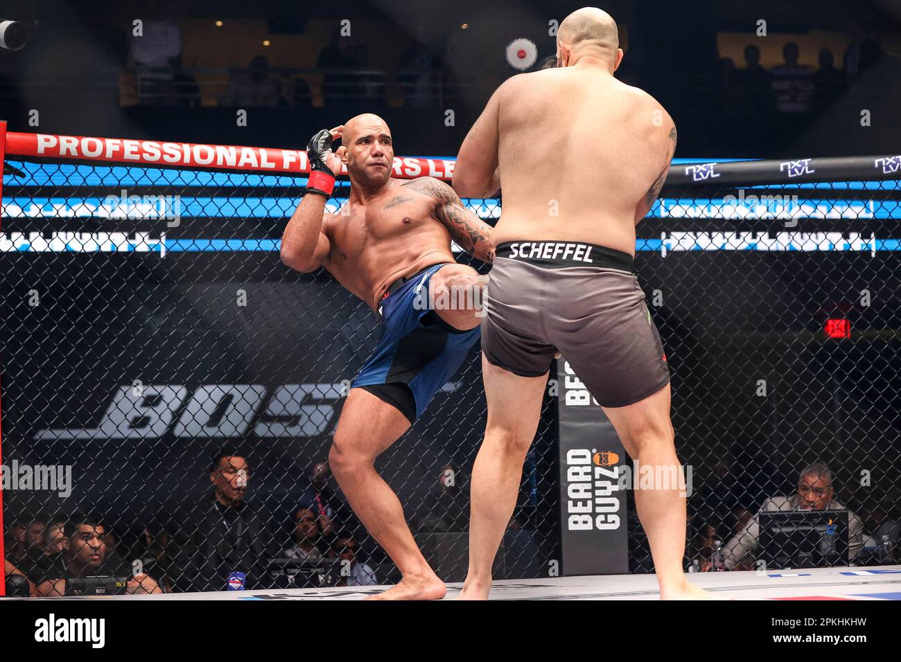 April 7, 2023: (L-R) Heavyweight Bruno Cappelozza kicks Matheus ...