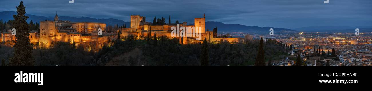 Alhambra panoramic scenic view with blue cloudy sky in Granada ...