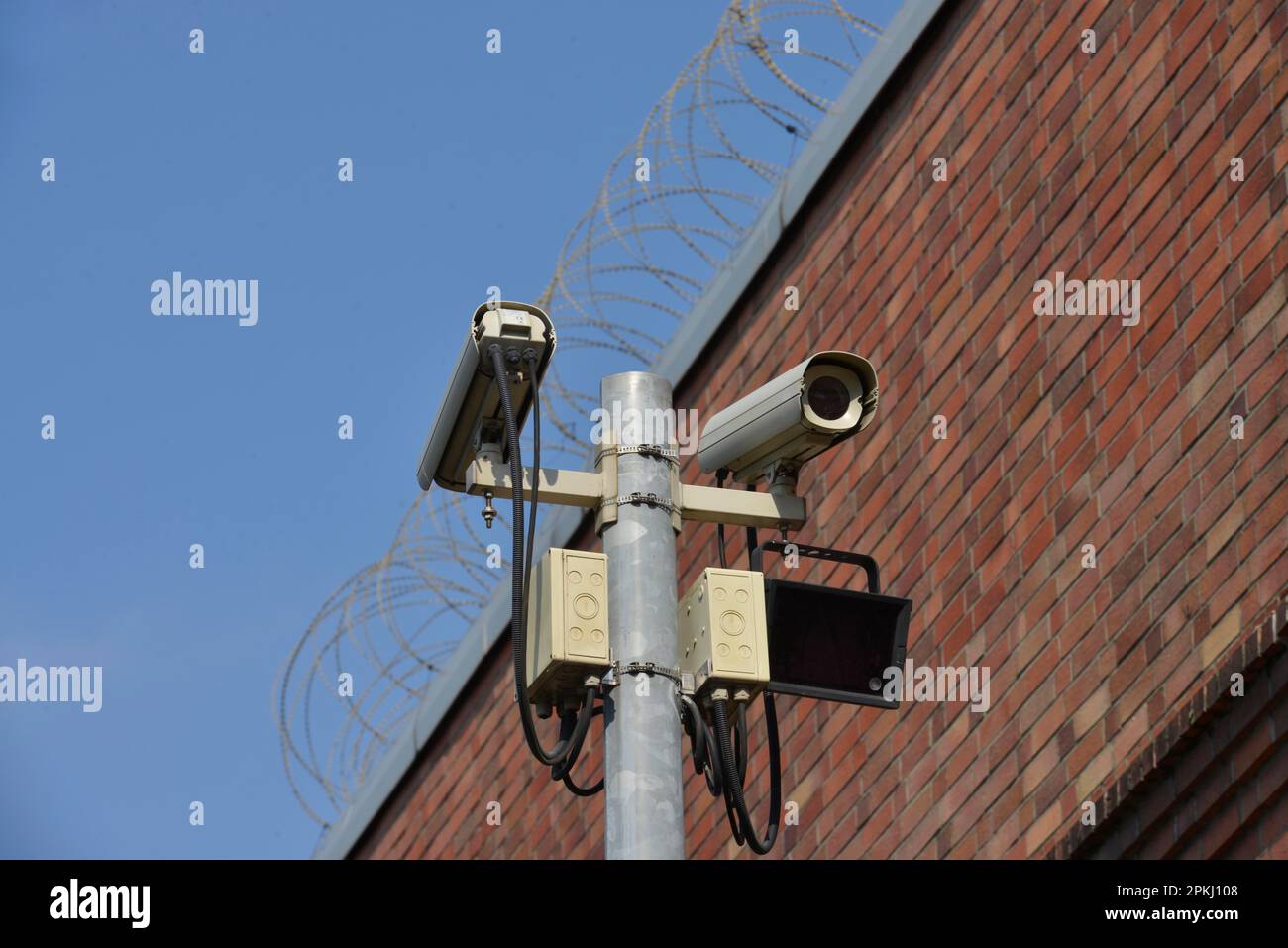 Surveillance camera, Ploetzensee Prison, Friedrich-Olbricht-Damm ...