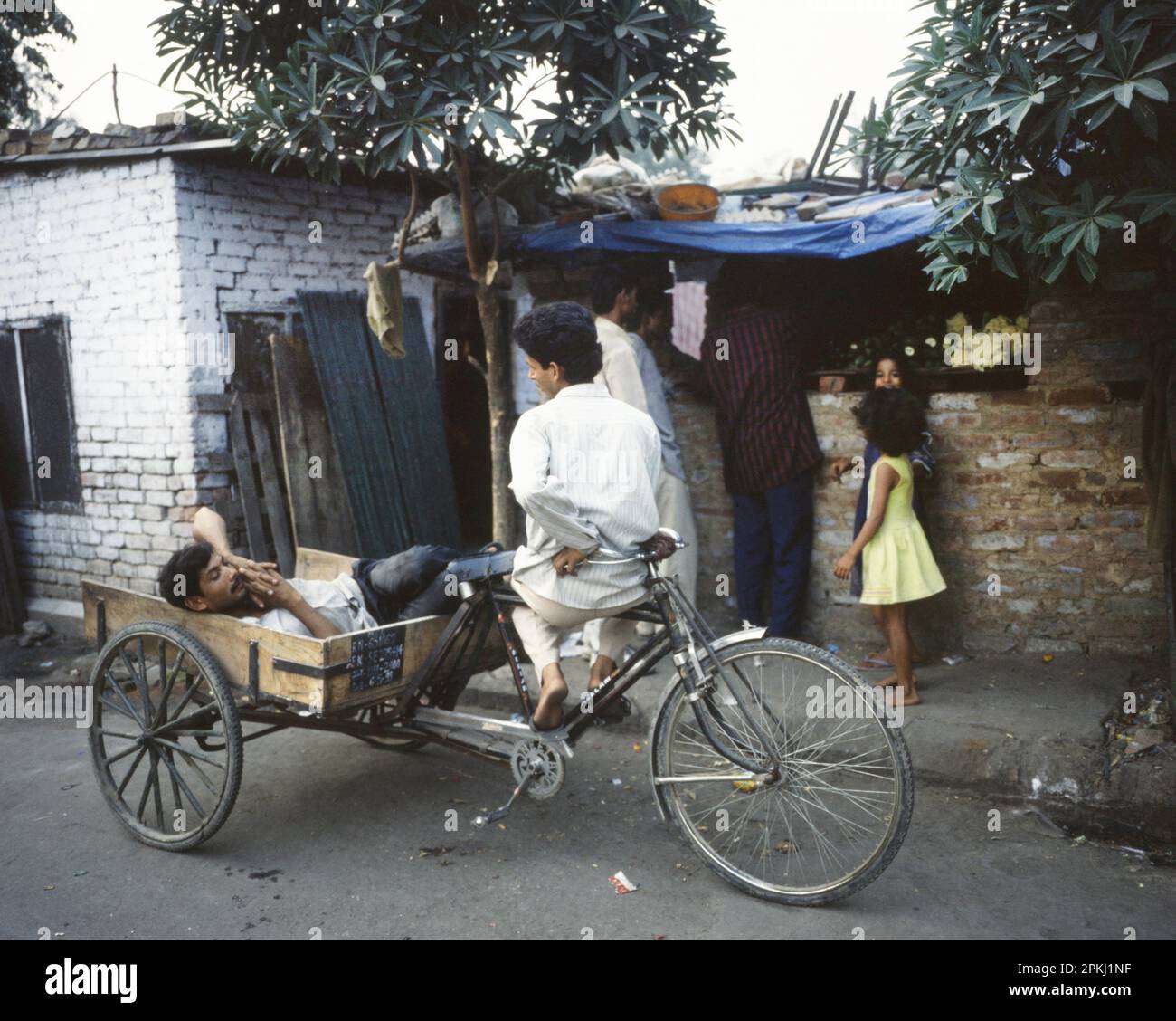 Asia traffic 1999 hi-res stock photography and images - Alamy