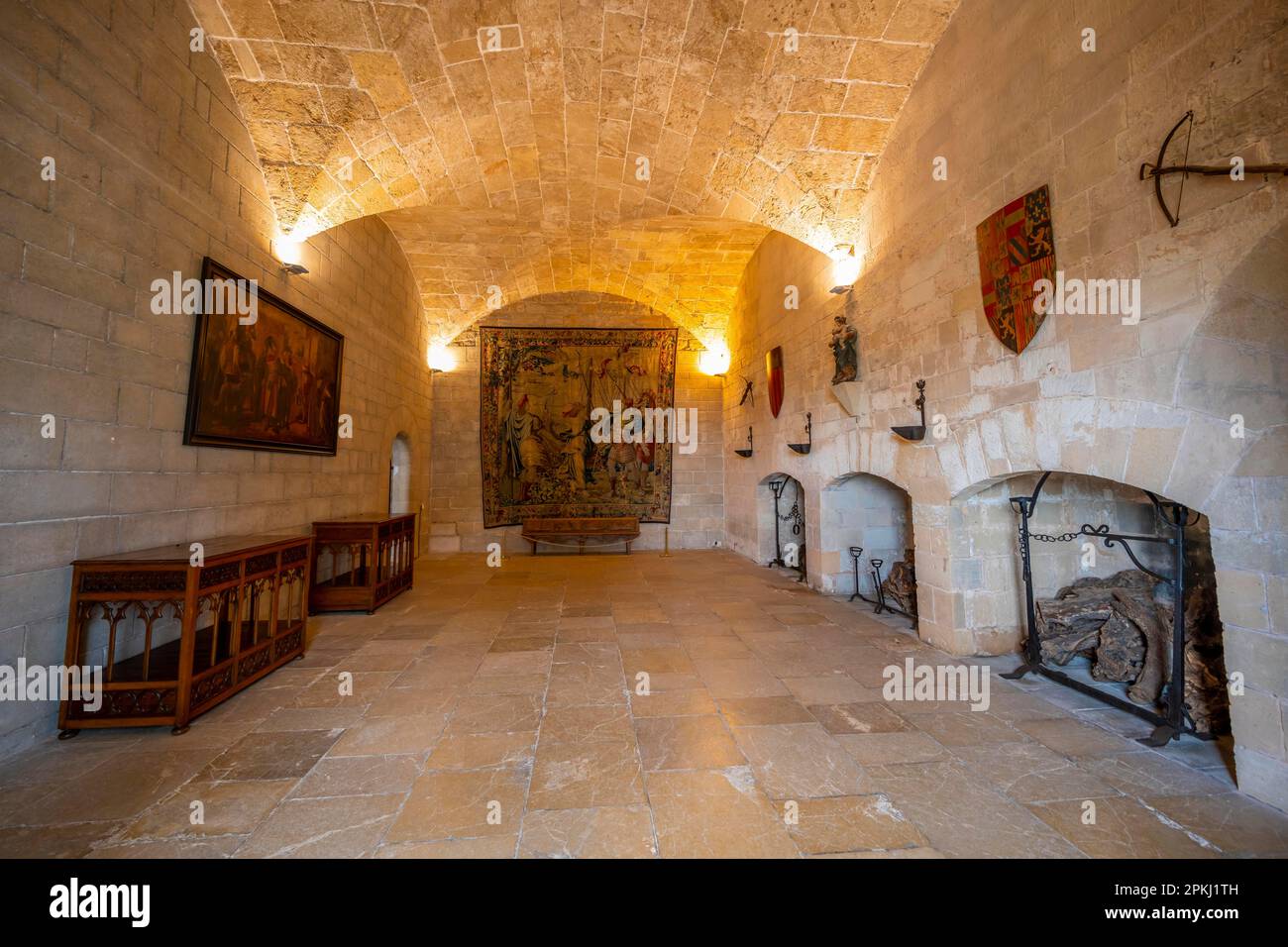 Rooms of the Sala Mayor, also called Tinell, with coats of arms and ...