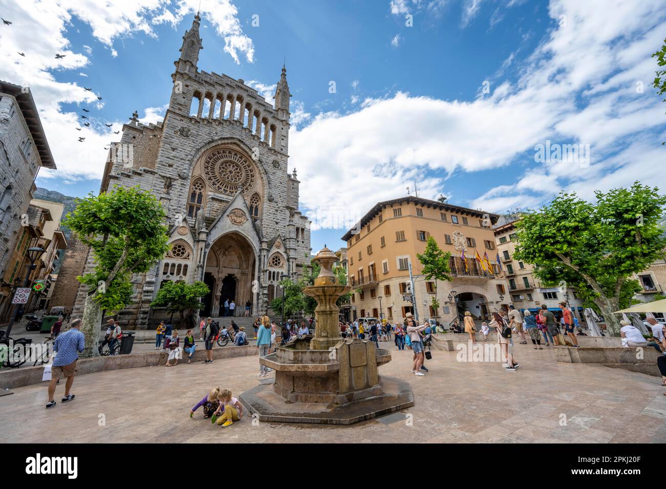 Placa de la Constitucio square with Parroquia de Sant Bartomeu de ...
