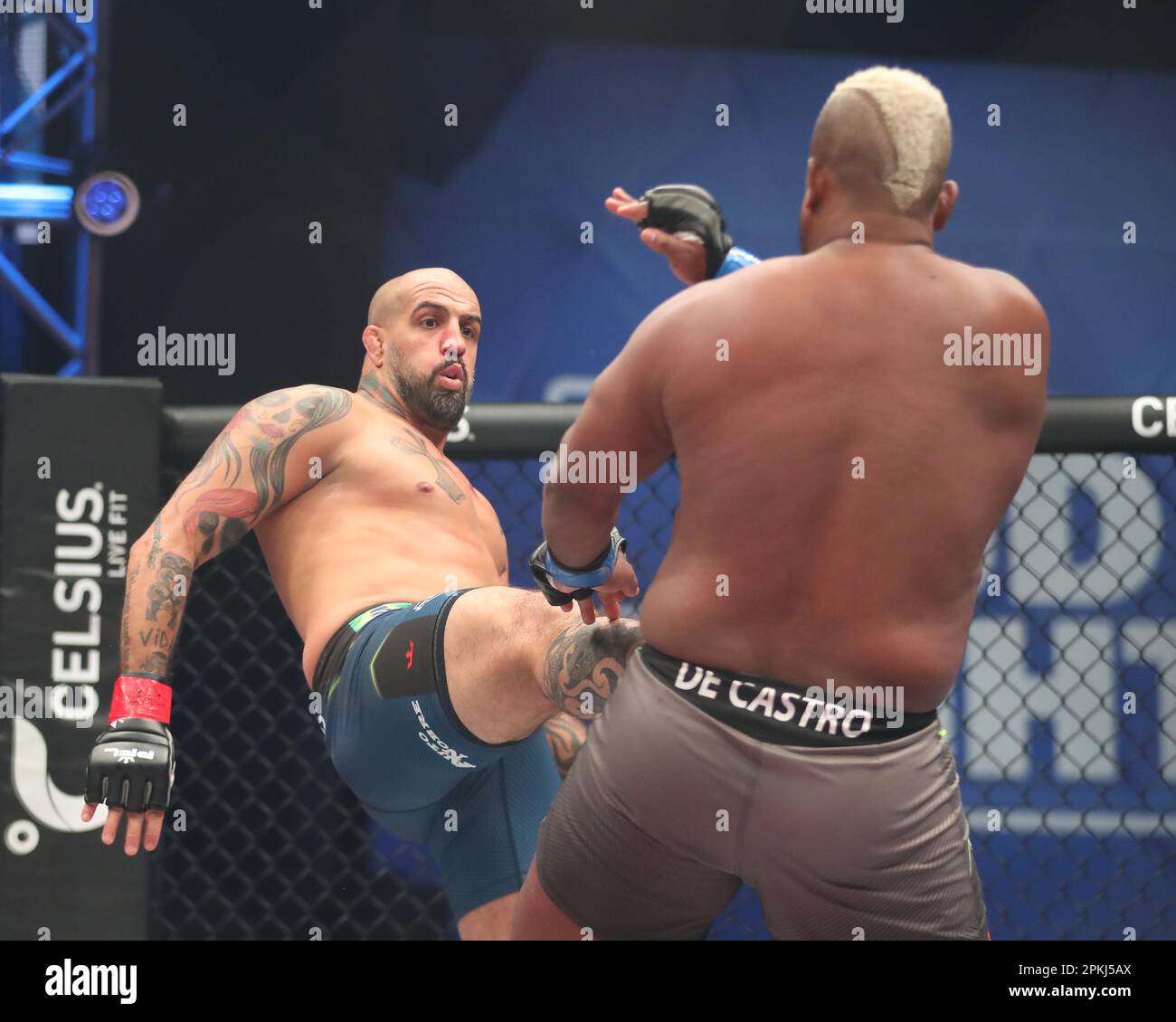 LAS VEGAS, NEVADA - APRIL 7: Danilo Marques and Yorgan De Castro meet ...