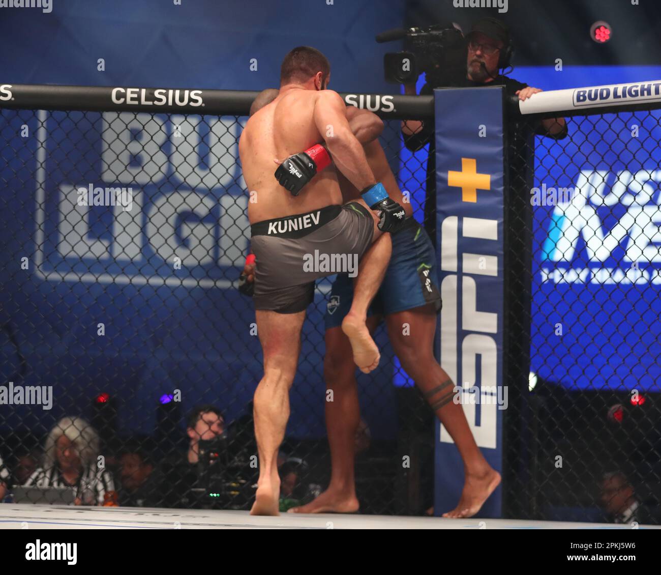 LAS VEGAS, NEVADA - APRIL 7: Renan Ferreira and Rizvan Kuniev meet in ...