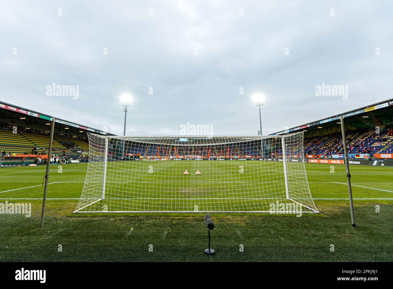 firo : April 7th, 2023, football, soccer, friendly match DFB women's ...