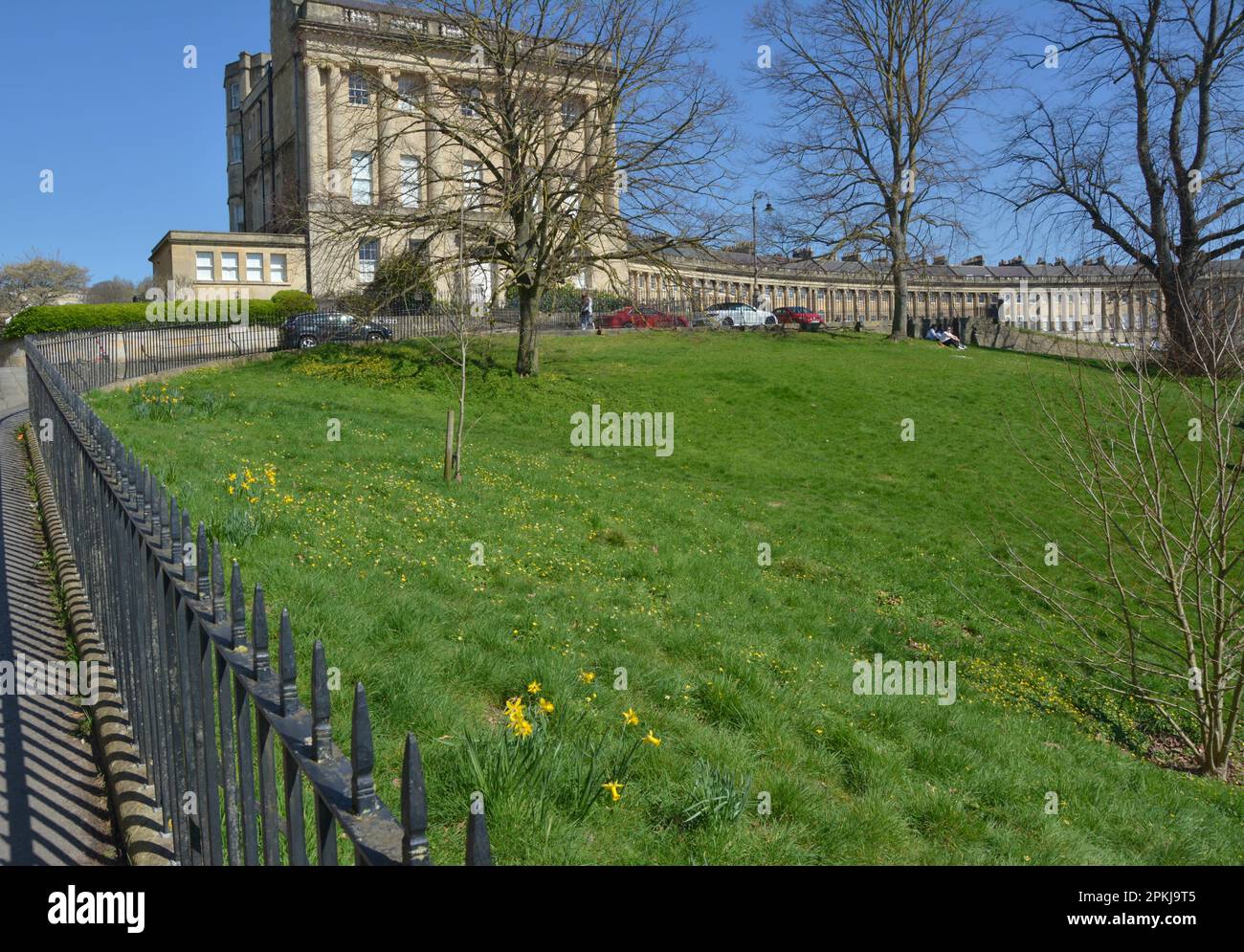 Royal crescent bridgerton hi-res stock photography and images - Alamy