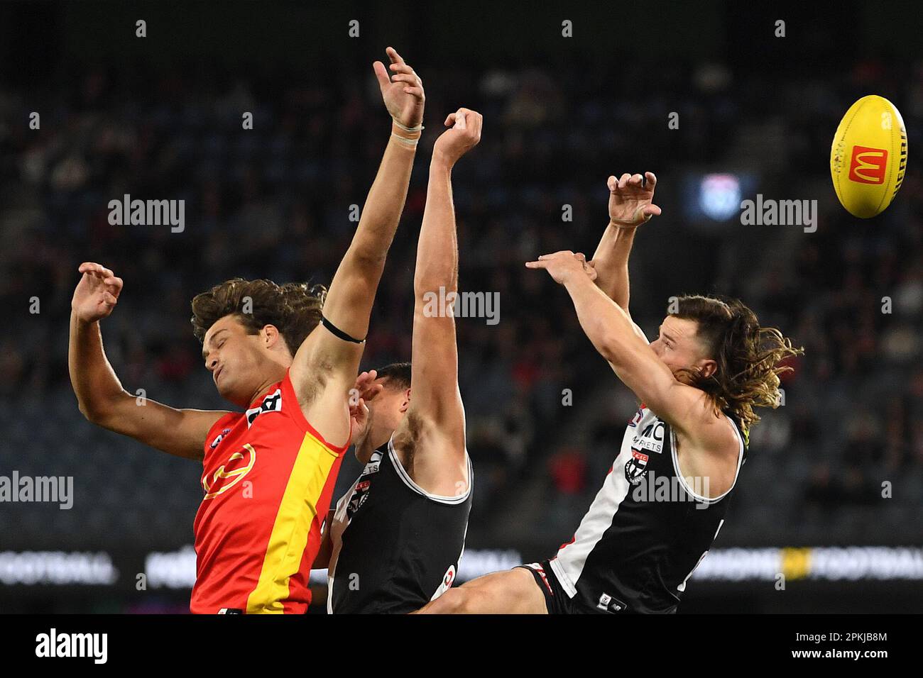 Jack Sinclair of the Saints jumps for a mark during the AFL Round 4 ...
