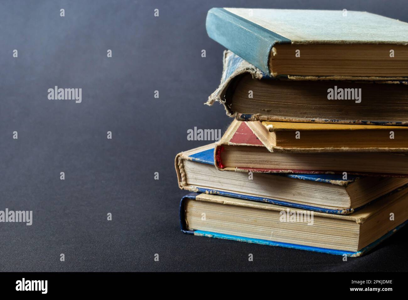 Open Old Books Wallpaper