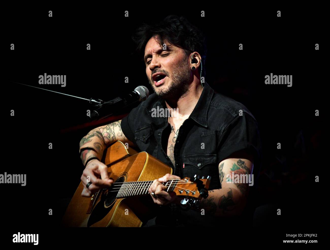 Teatro degli Arcimboldi, Milan, Italy, April 07, 2023, Fabrizio Moro ...