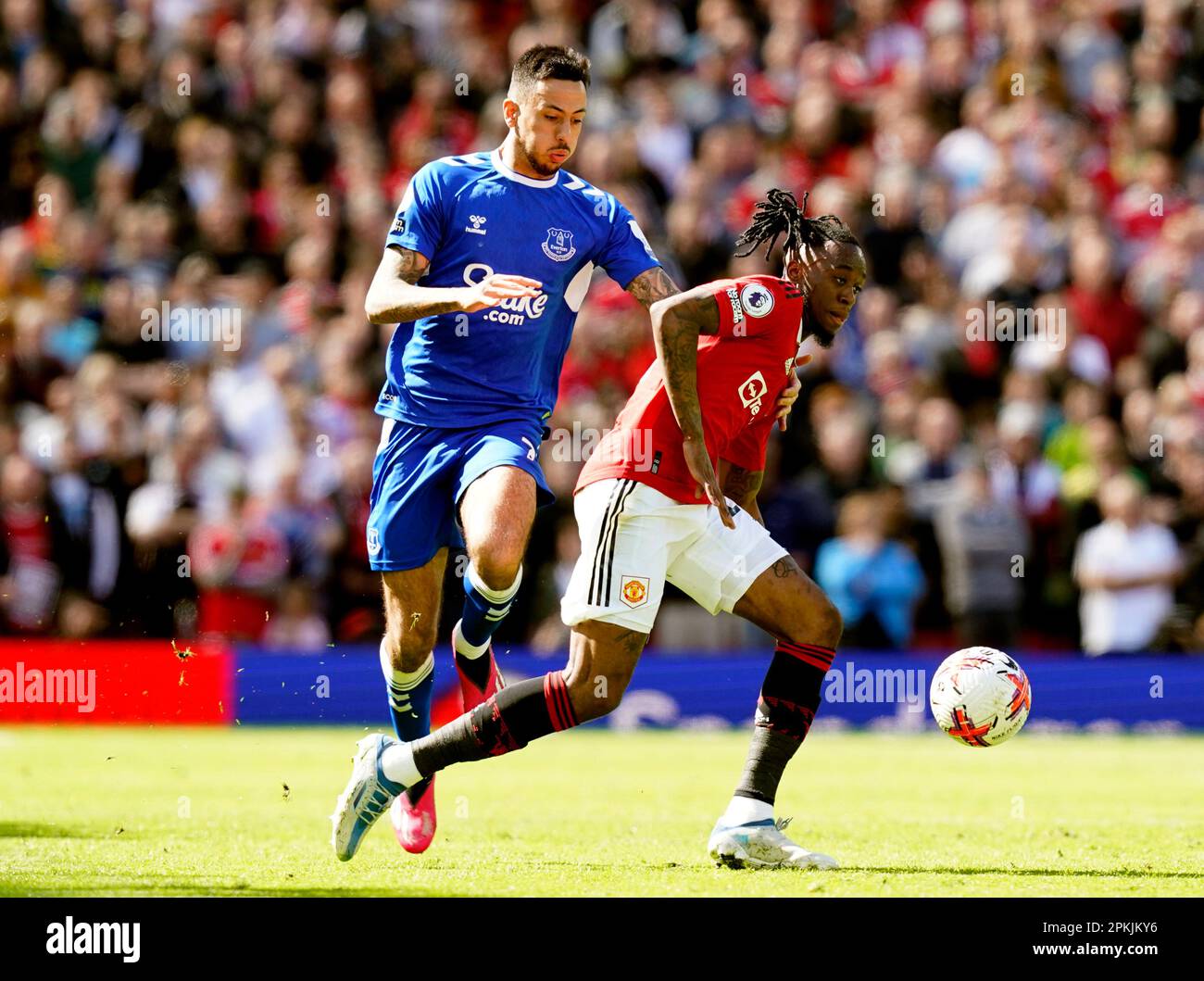 Aaron wan bissaka manchester united 2022 2023 hi-res stock photography ...