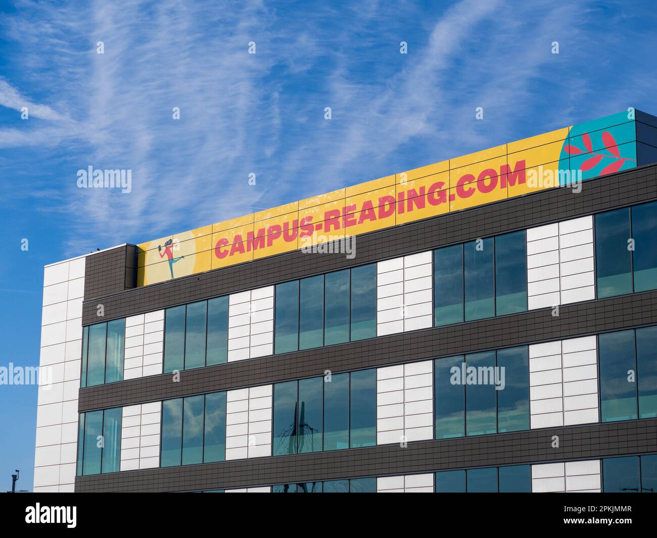 Campus International, Business Park, Reading, Berkshire, England, UK ...