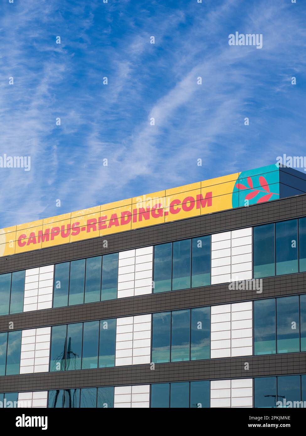 Campus International, Business Park, Reading, Berkshire, England, UK ...