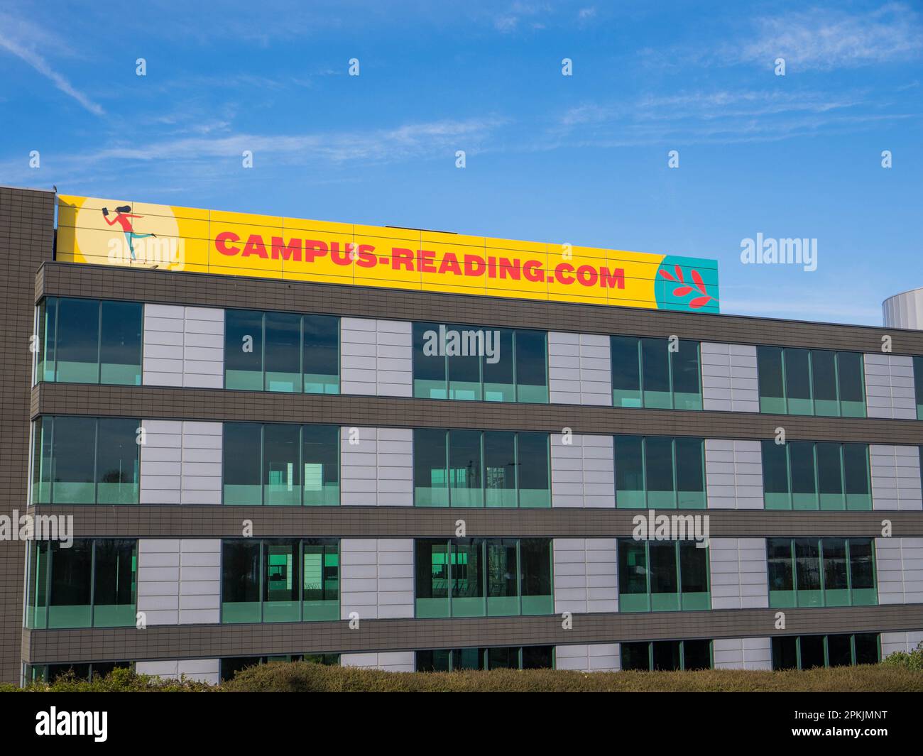 Campus International, Business Park, Reading, Berkshire, England, UK ...