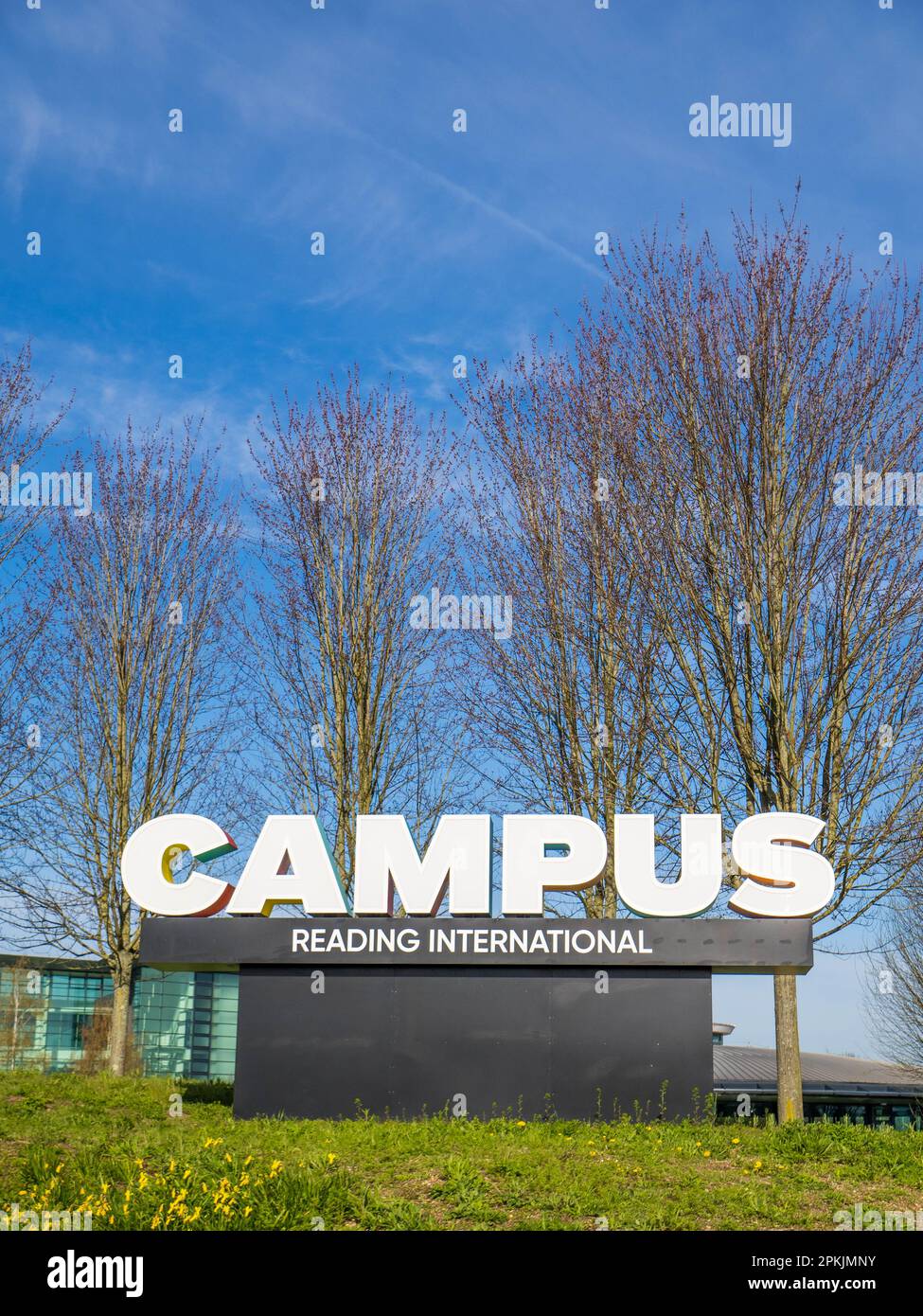 Campus International, Business Park, Reading, Berkshire, England, UK ...