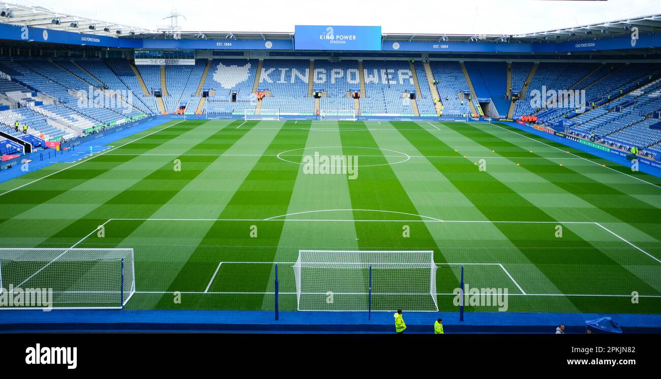 Fans arrive at the king power stadium hi-res stock photography and ...