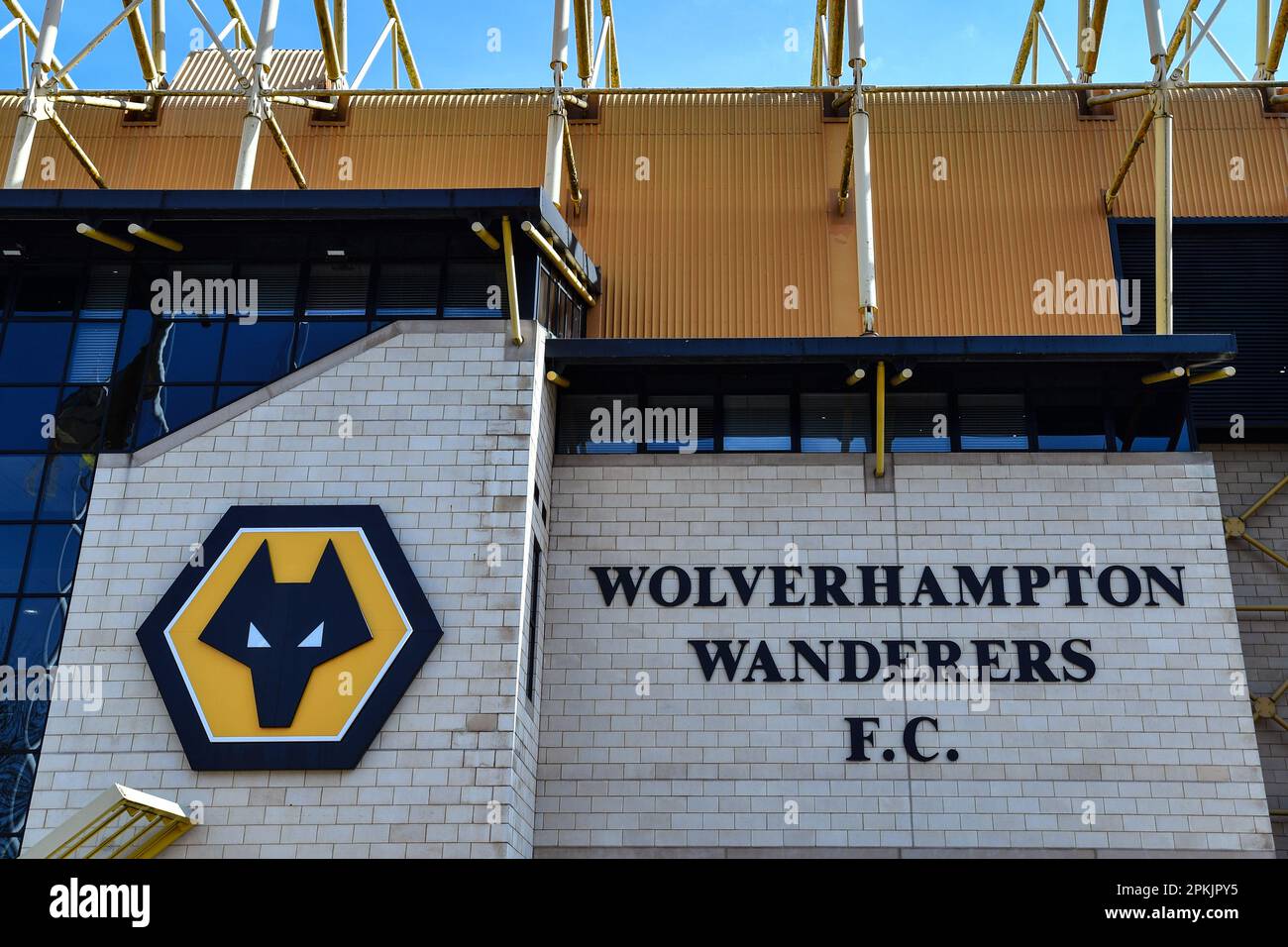 Wolverhampton, UK. 08th Apr, 2023. 8th April 2023; Molineux Stadium ...