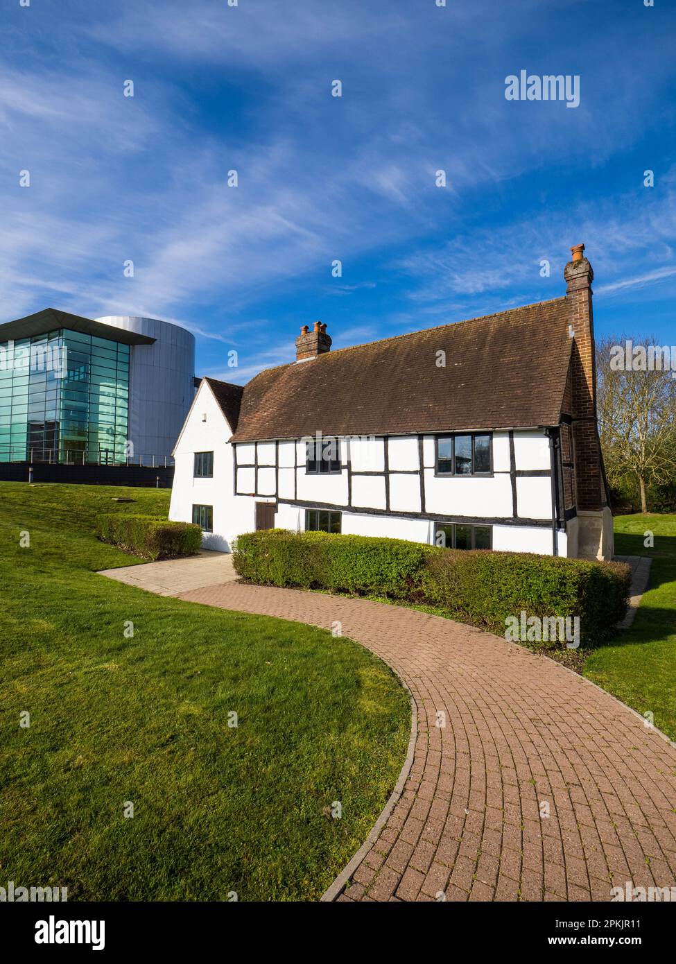 Campus International, Business Park, Reading, Berkshire, England, UK ...