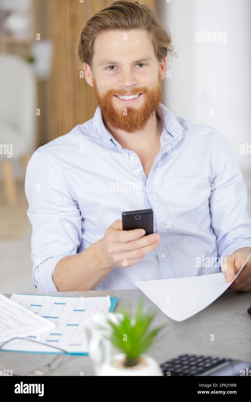 Business customer support guy smiling hi-res stock photography and ...
