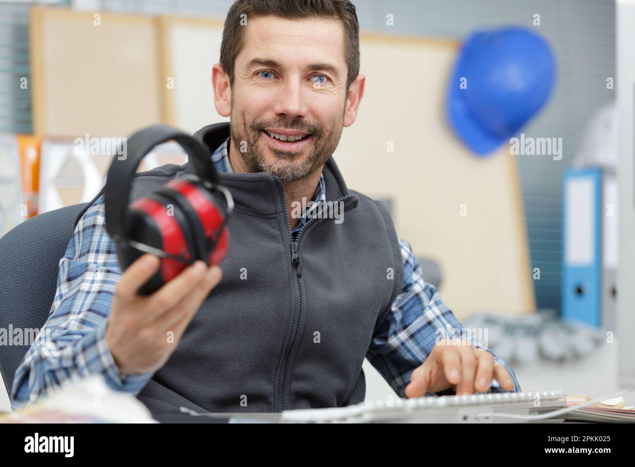Supervisor planning hi-res stock photography and images - Alamy