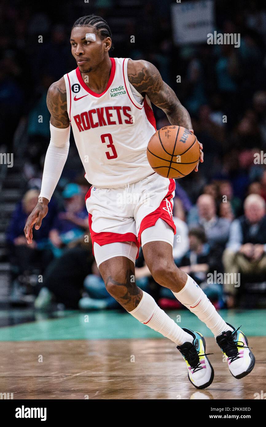 Houston Rockets guard Kevin Porter Jr. (3) brings the ball up court ...
