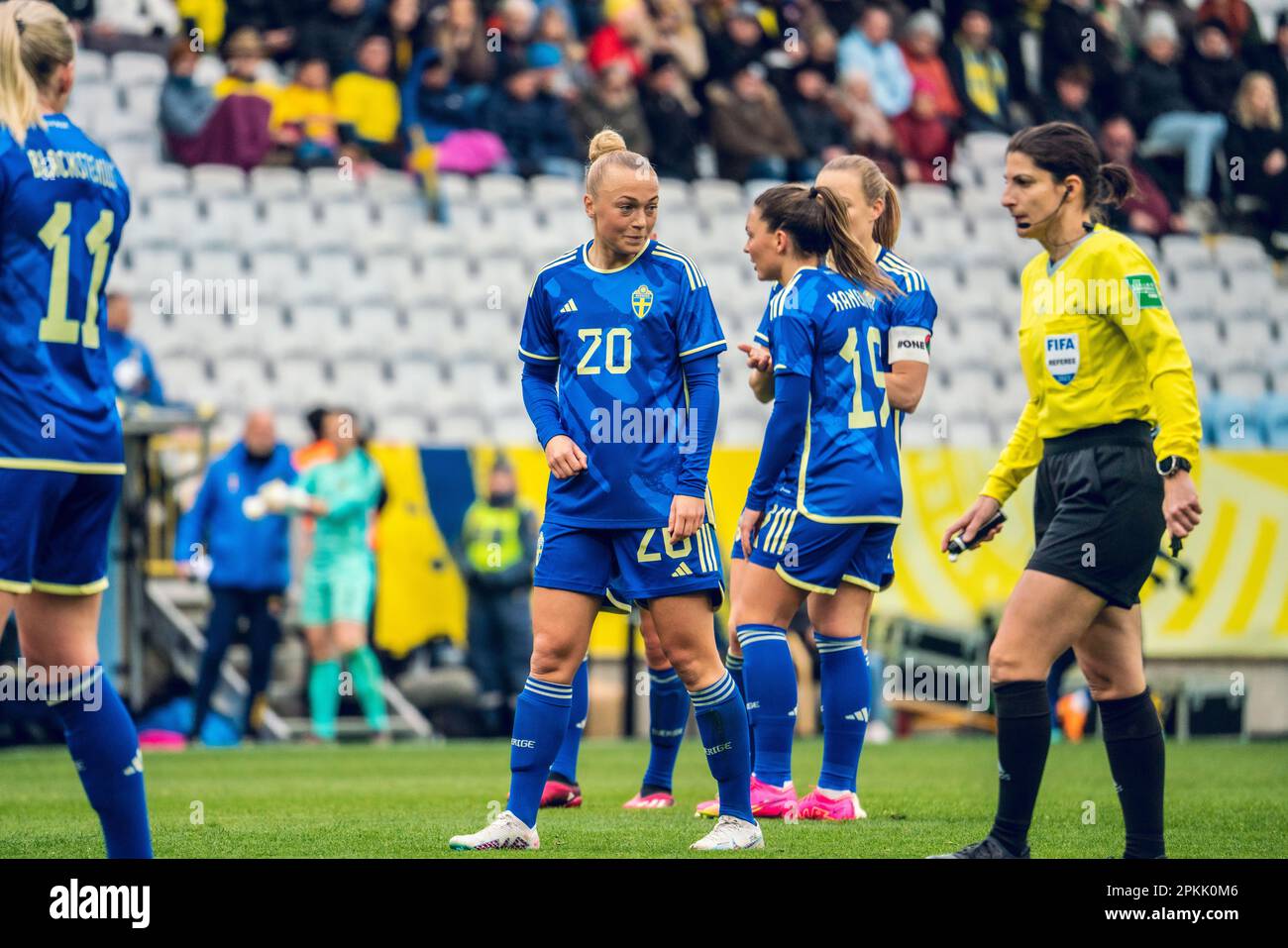 Hanna bennison hi-res stock photography and images - Alamy