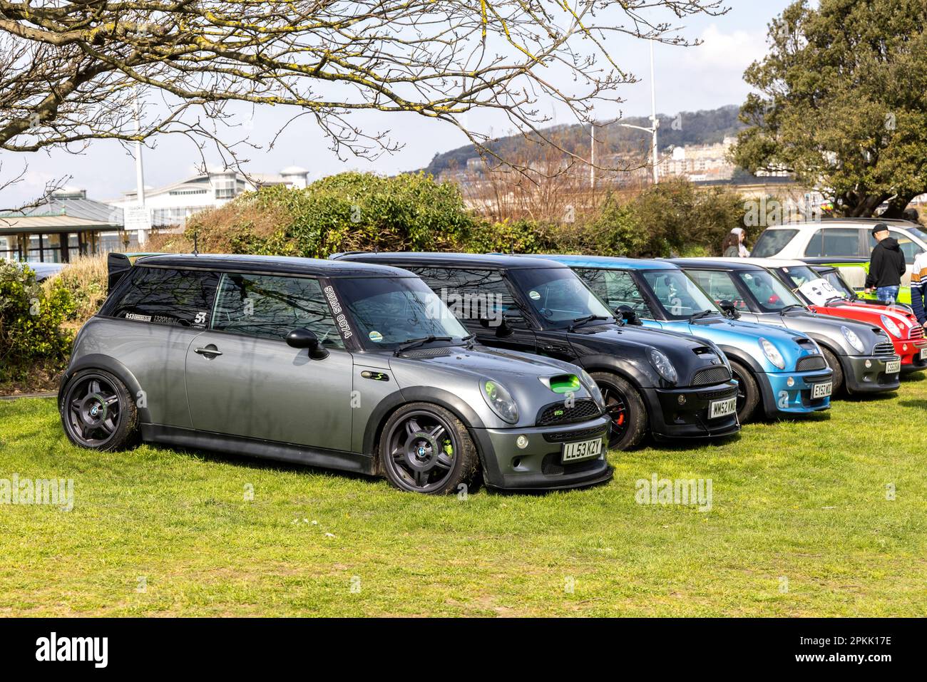April 2023 - Classic BMW Minis at the Pageant of Motoring on the Lawns ...