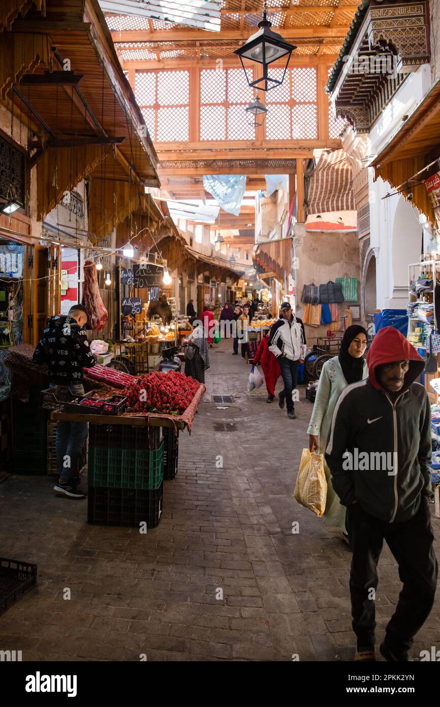 Souk fes hi-res stock photography and images - Alamy