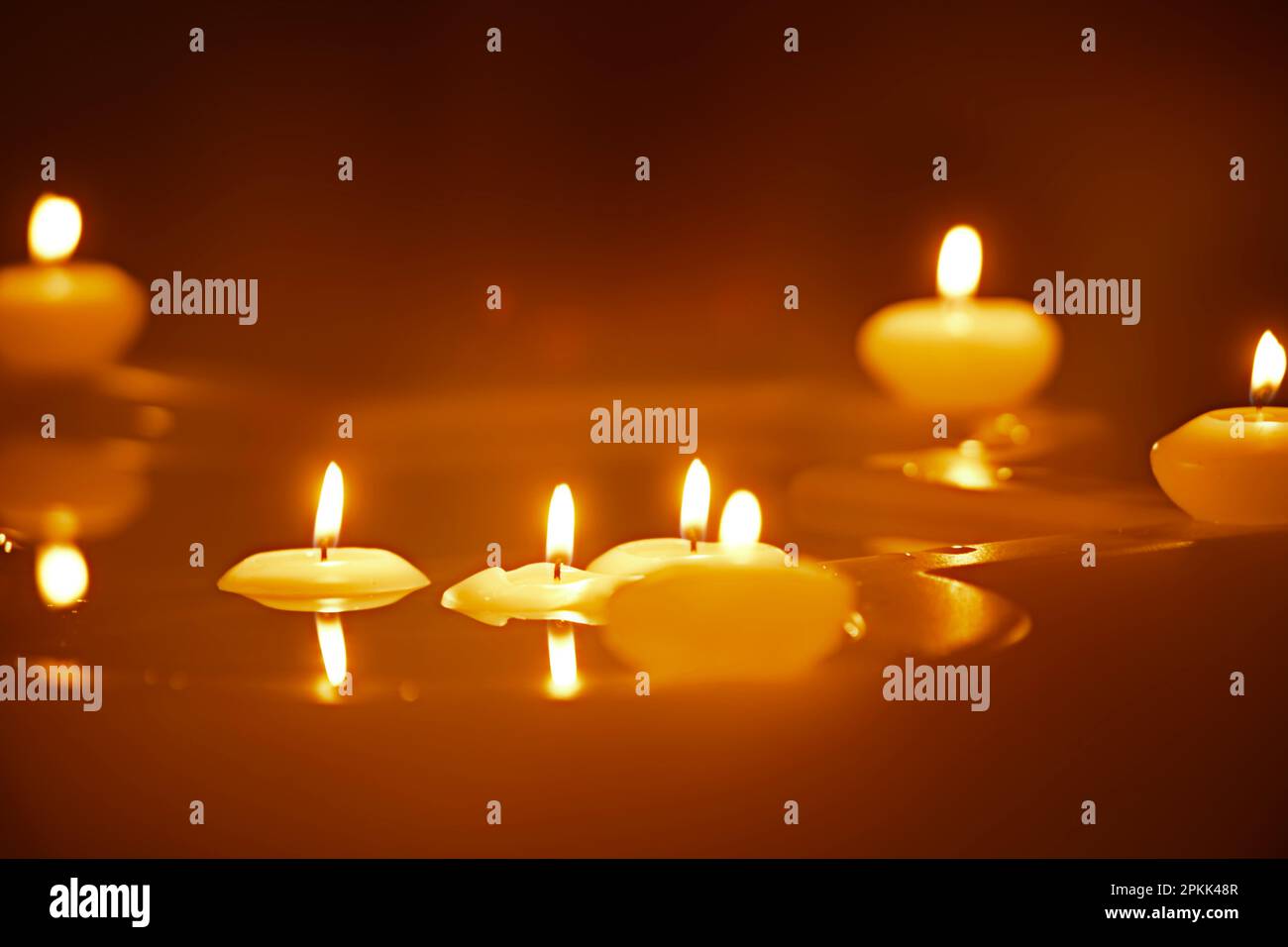 Floating candles in water hi-res stock photography and images - Alamy
