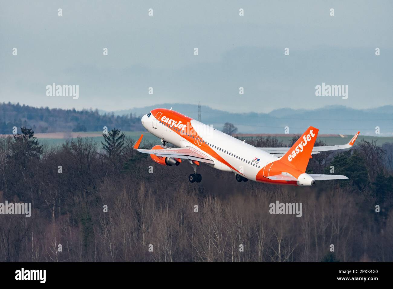 Zurich, Switzerland, January 2, 2023 Easy Jet Airbus A320-214 aircraft ...
