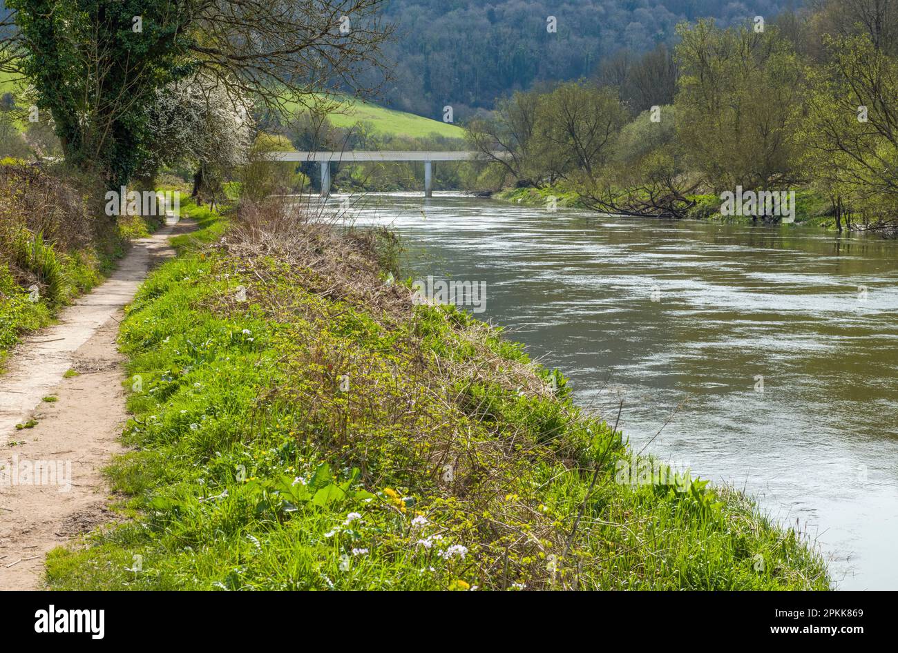 Gloucestershire and monmouthshire boundary hi-res stock photography and ...